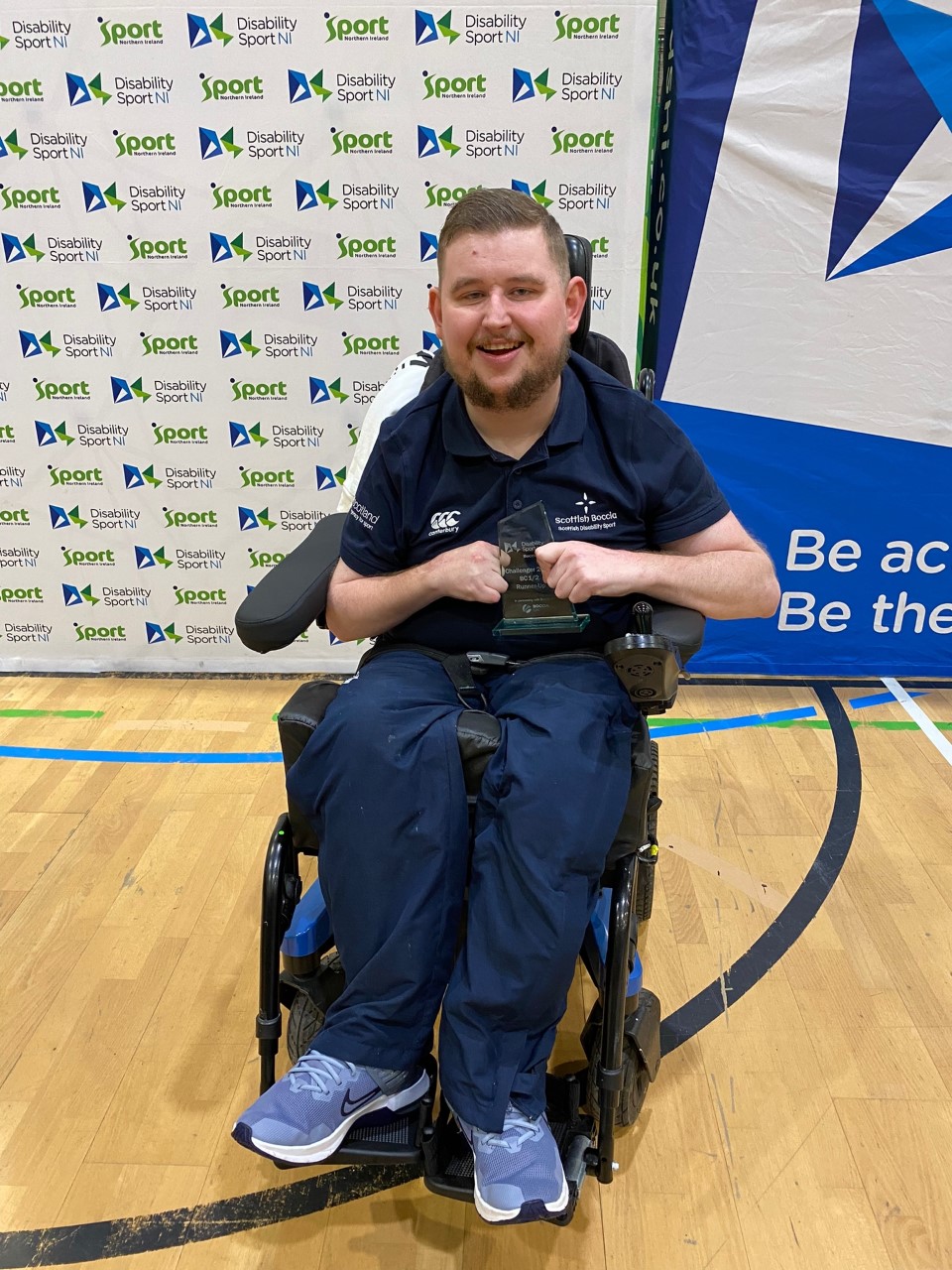 Medals for McConnell and Muirhead